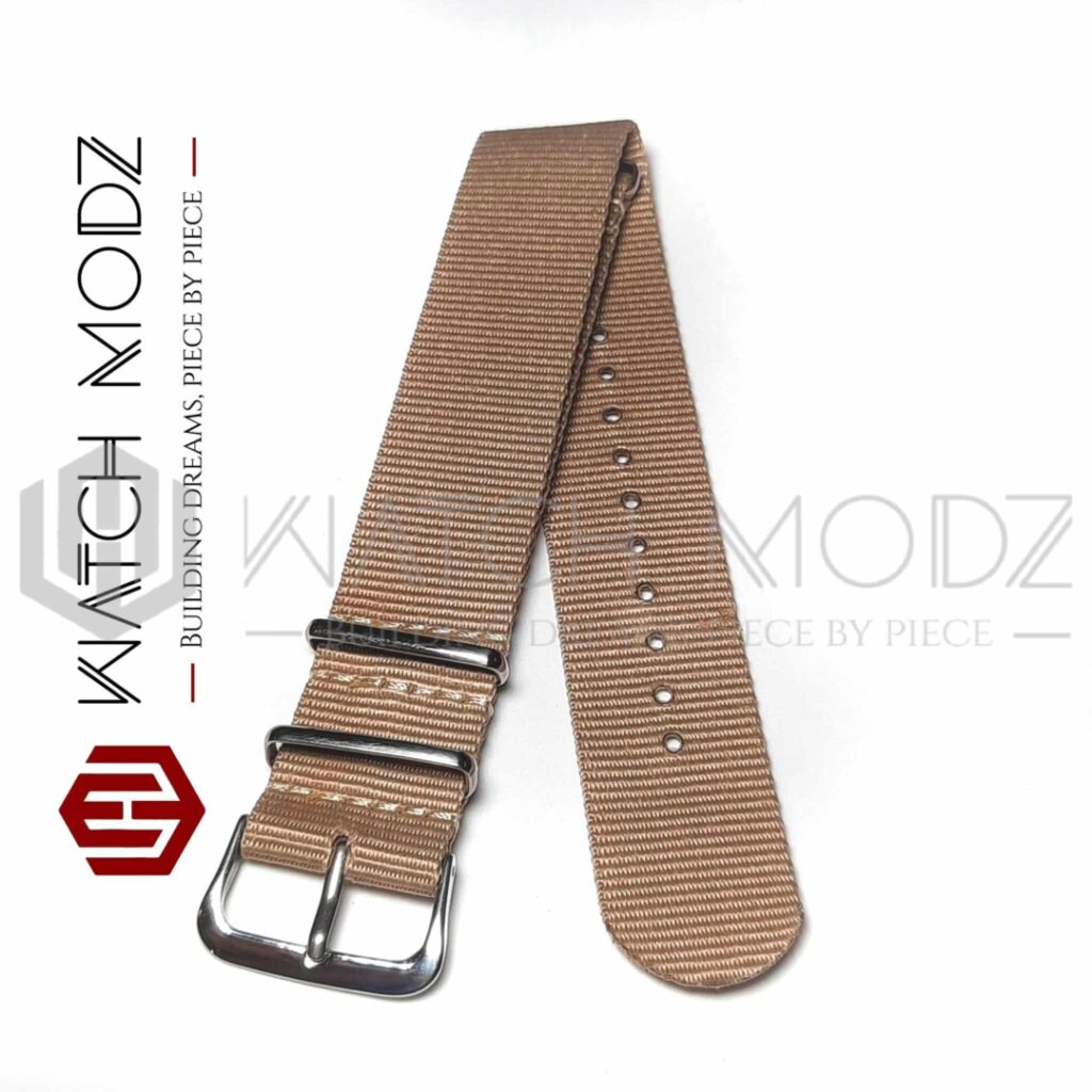 Blue SKX007 Curved Rubber Strap - Seiko Mods - Watch-Modz