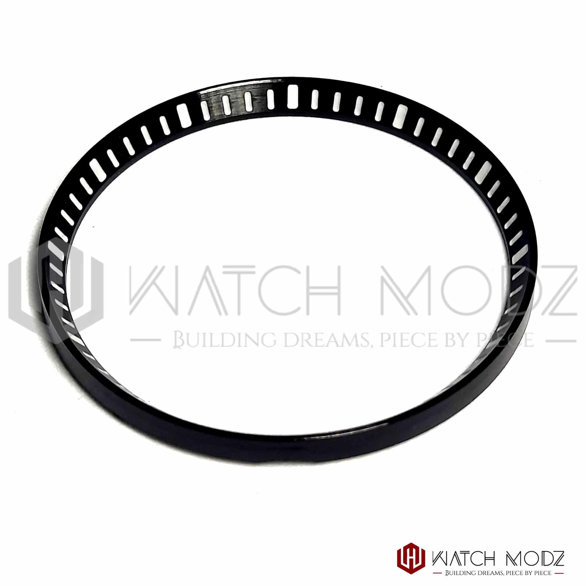 Lumed Black Chapter Ring - Seiko SKX007 - Watch-Modz