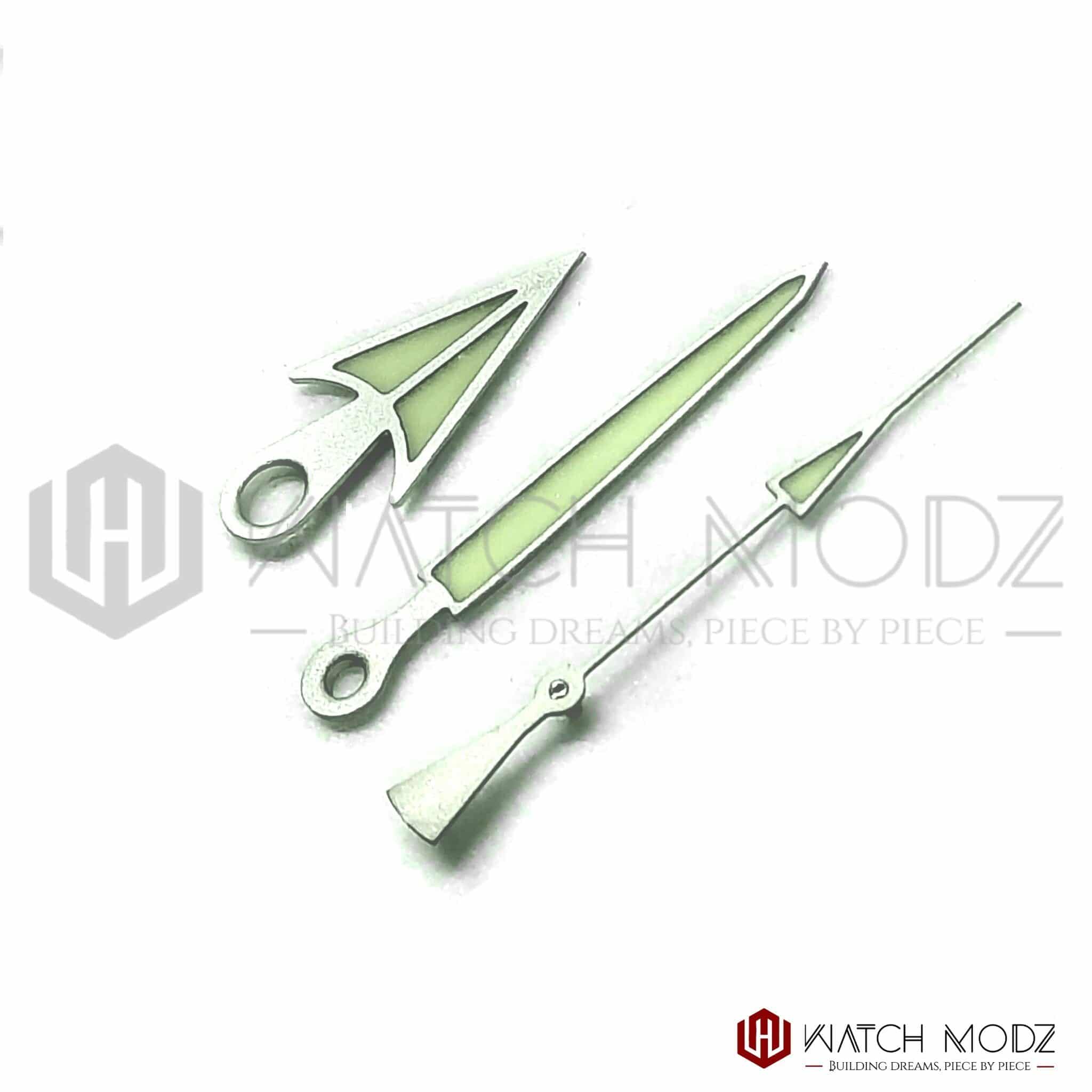 Skeleton NH35 Kunai Hands - Quality Seiko Mods - Watch-Modz